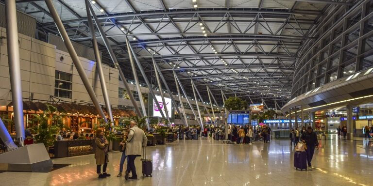 Top 10 Airports In Fiji: Major Hubs & Travel Information - TripXL