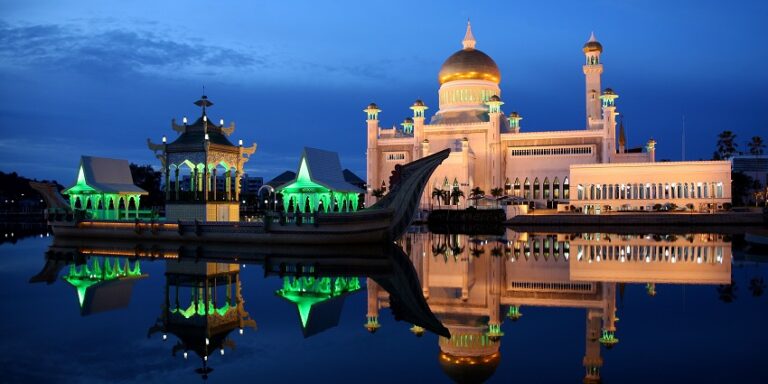 10 Best Qatar Mosques For Your Spiritual Serenity - TripXL