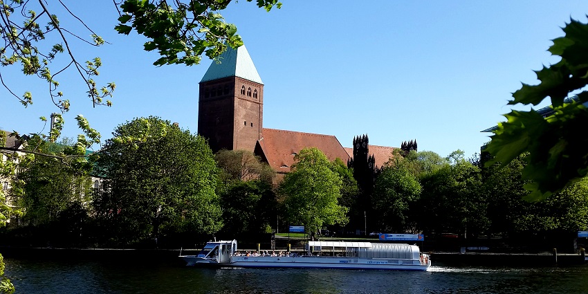 Valentine's Day In Berlin: Your Romantic Gateway To Germany - TripXL