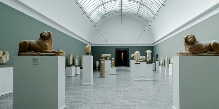 6 Art Galleries In Lucknow: Discover Local Art & Culture - TripXL