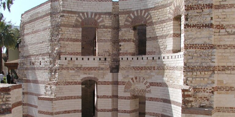 10 Things To Do In Cairo In December: The Exotic Gem Of Egypt - TripXL