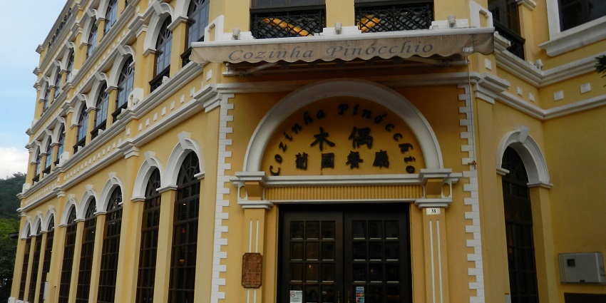 10 Shopping Places In Macau: Best Malls, Markets & Souvenirs - TripXL