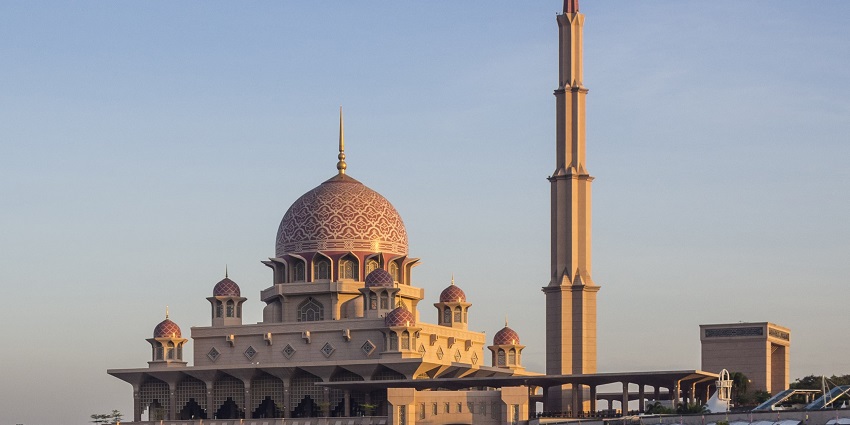 Kufa Mosque: The Ultimate Guide For All The Travellers - TripXL