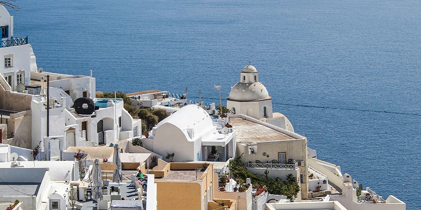 10 Places To Visit In Greece In March For Breathtaking Views - TripXL