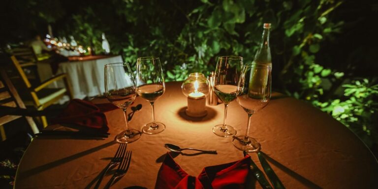 Valentine’s Day In Wales: Romantic Ideas & Welsh Traditions - TripXL