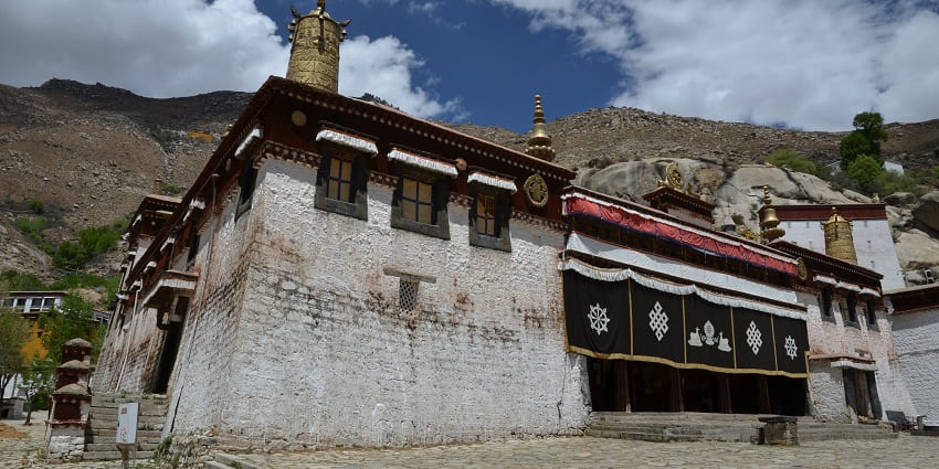 Sera Monastery: Your Complete Guide To A Sacred Tibetan Site - TripXL