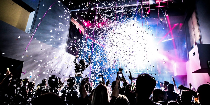 Angeles City Nightlife: Hub Of Fun, Music And Entertainment - TripXL