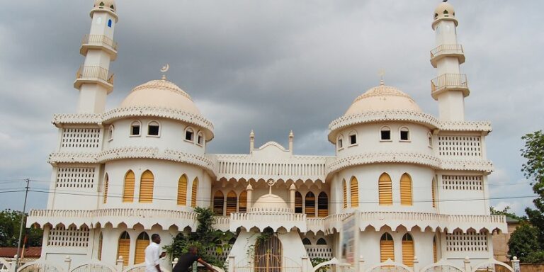 10 Best Mosques In Japan: A Gateway To Islam’s Heritage - TripXL