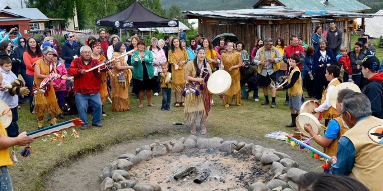 Largest Lake In Canada: Explore The Pristine Great Bear Lake - TripXL