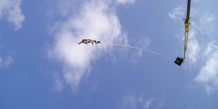 10 Bungee Jumping Places In India For An Adrenaline Rush - TripXL