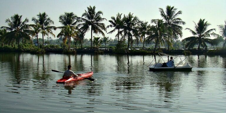 The Best Water Sports In India: A Thrill-Seeker’s Guide - TripXL