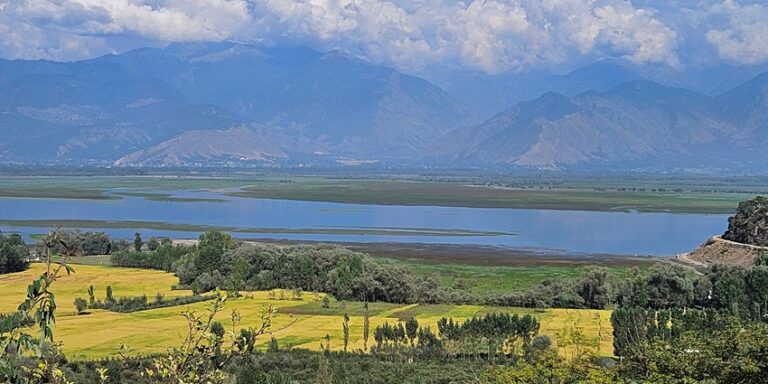 Largest Freshwater Lake In India: Wular Lake - TripXL
