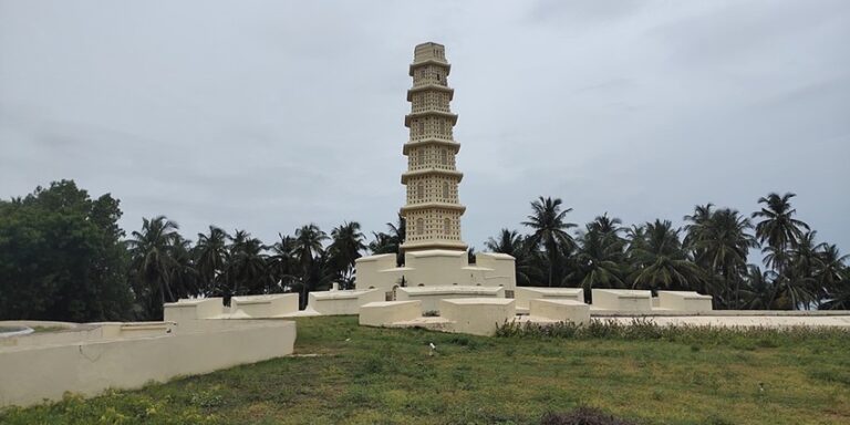 Sea Forts In India: Exploring 10 Coastal Marvels & History - TripXL