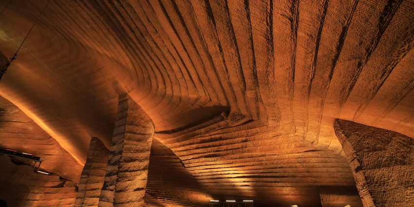 Longyou Caves: Explore The Underground Wonder Of China - TripXL