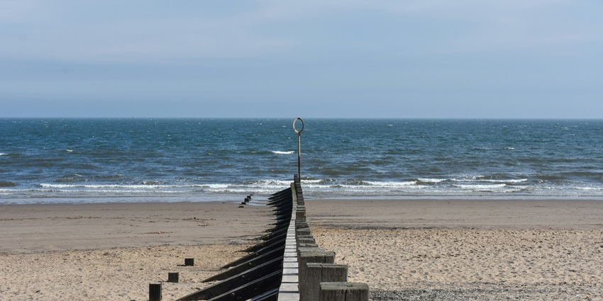 Beaches In Edinburgh Scotland: Relax & Enjoy The Coastline - TripXL
