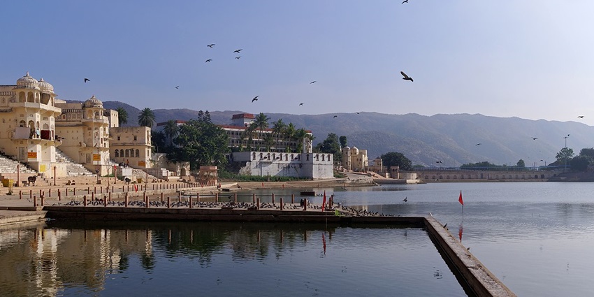 Lakes In Rajasthan: Explore The 10 Most Beautiful Lakes - TripXL