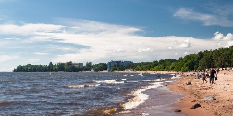 Beaches In Russia: Explore Scenic Seaside & Lake Shores - TripXL