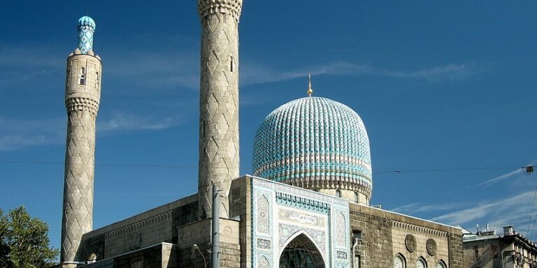 Mosques In Russia: Stunning Architecture & Cultural Heritage - TripXL