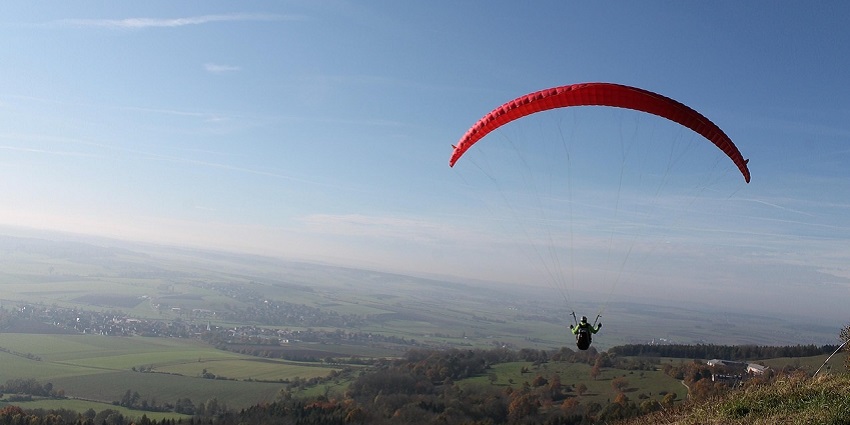 Skydiving In Germany: Top Locations & Thrilling Jumps - TripXL