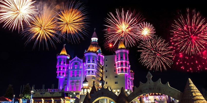 Best Of Russia Nightlife: Explore Popular Places To Visit - TripXL