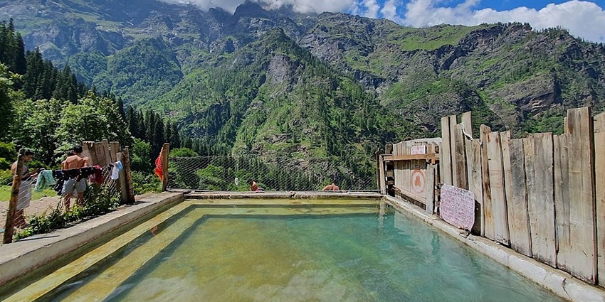 10 Best Natural Hot Water Springs In India: A Serene Escape - TripXL