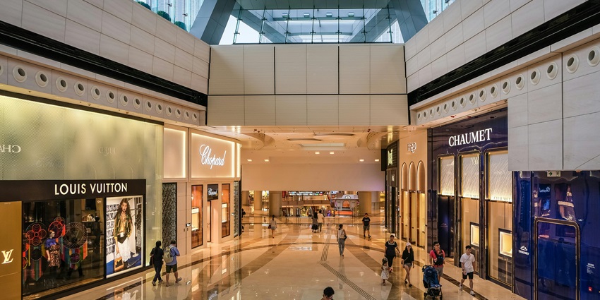 10 Shopping Malls In London England: Luxury & Entertainment - TripXL