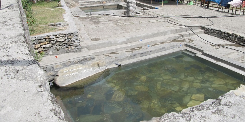 10 Best Natural Hot Water Springs In India: A Serene Escape - TripXL