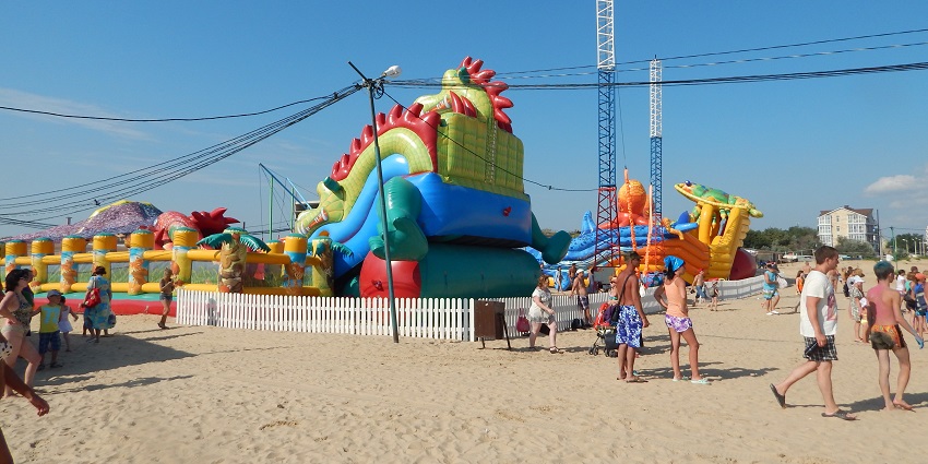 Nude Beaches In Russia: Top Naturist Places And Activities - TripXL