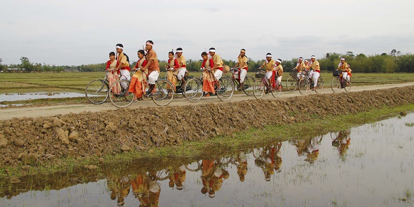 Top 10 Festivals In April In India You Can’t Miss - TripXL