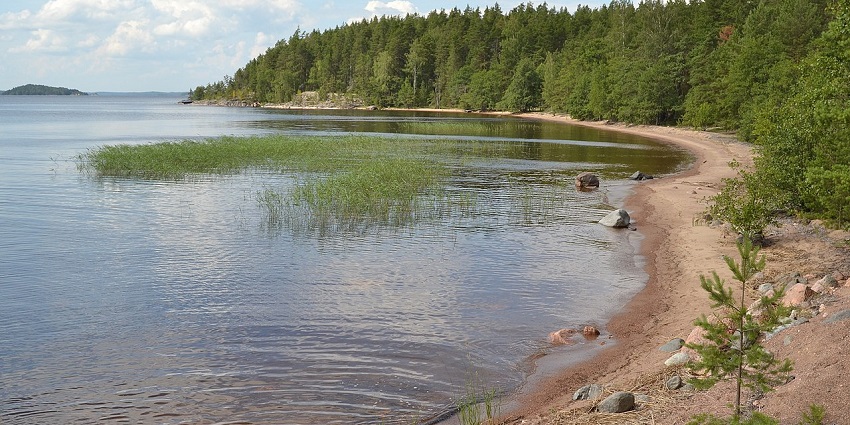 14 Largest Lakes In Europe: Explore Stunning Water Bodies - TripXL